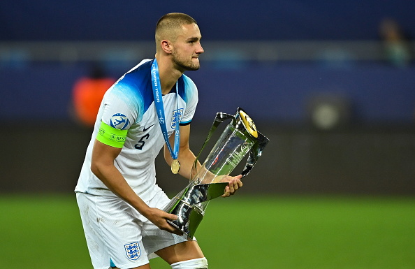 Leeds' pursuit of 'brilliant' PL player handed potential boost as West ...