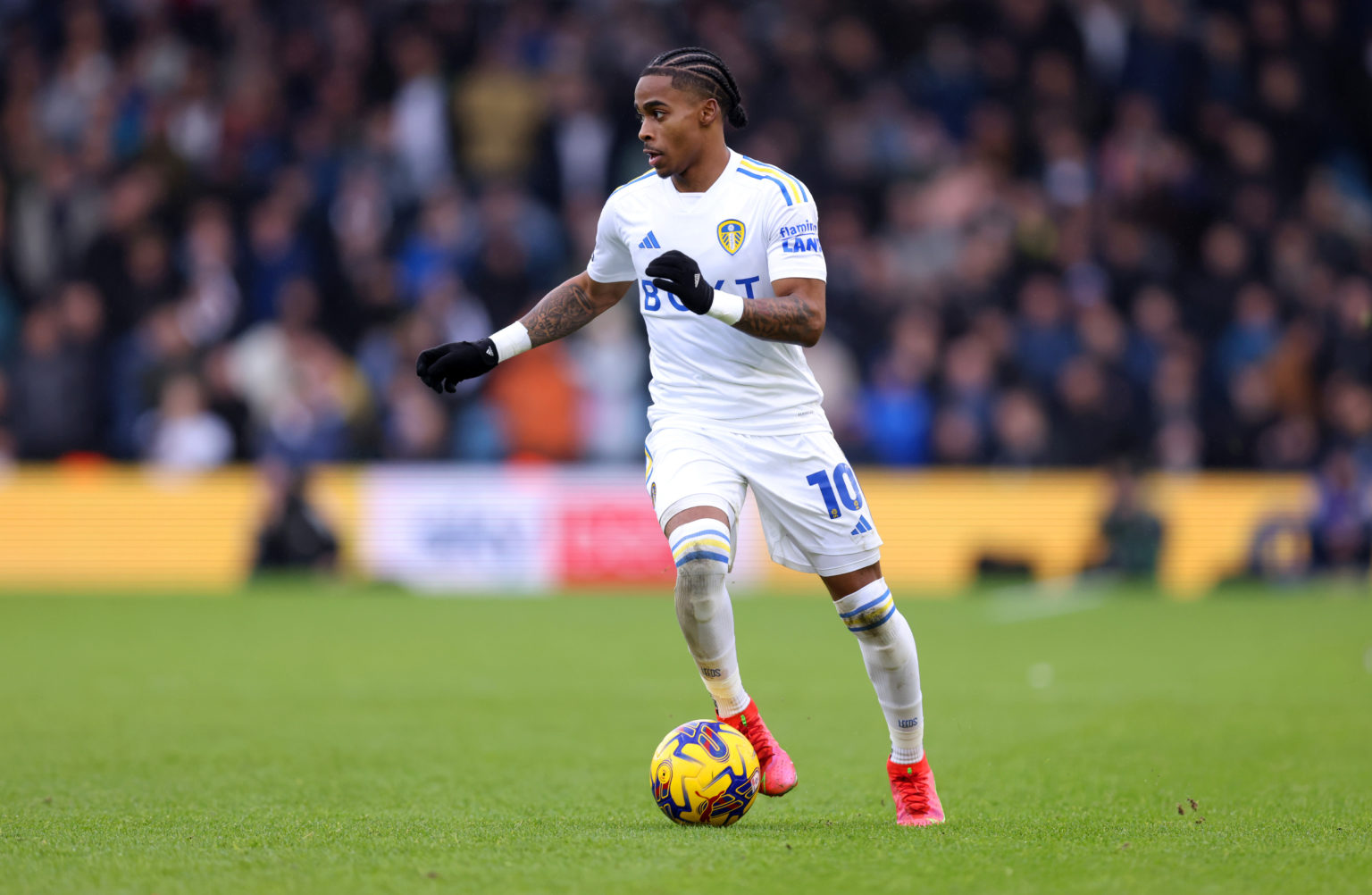 Brighton now eyeing Leeds player as possible replacement for ...