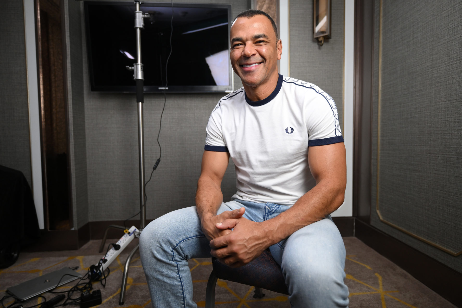 Full-back that Leeds United now want to sign is being compared to ...