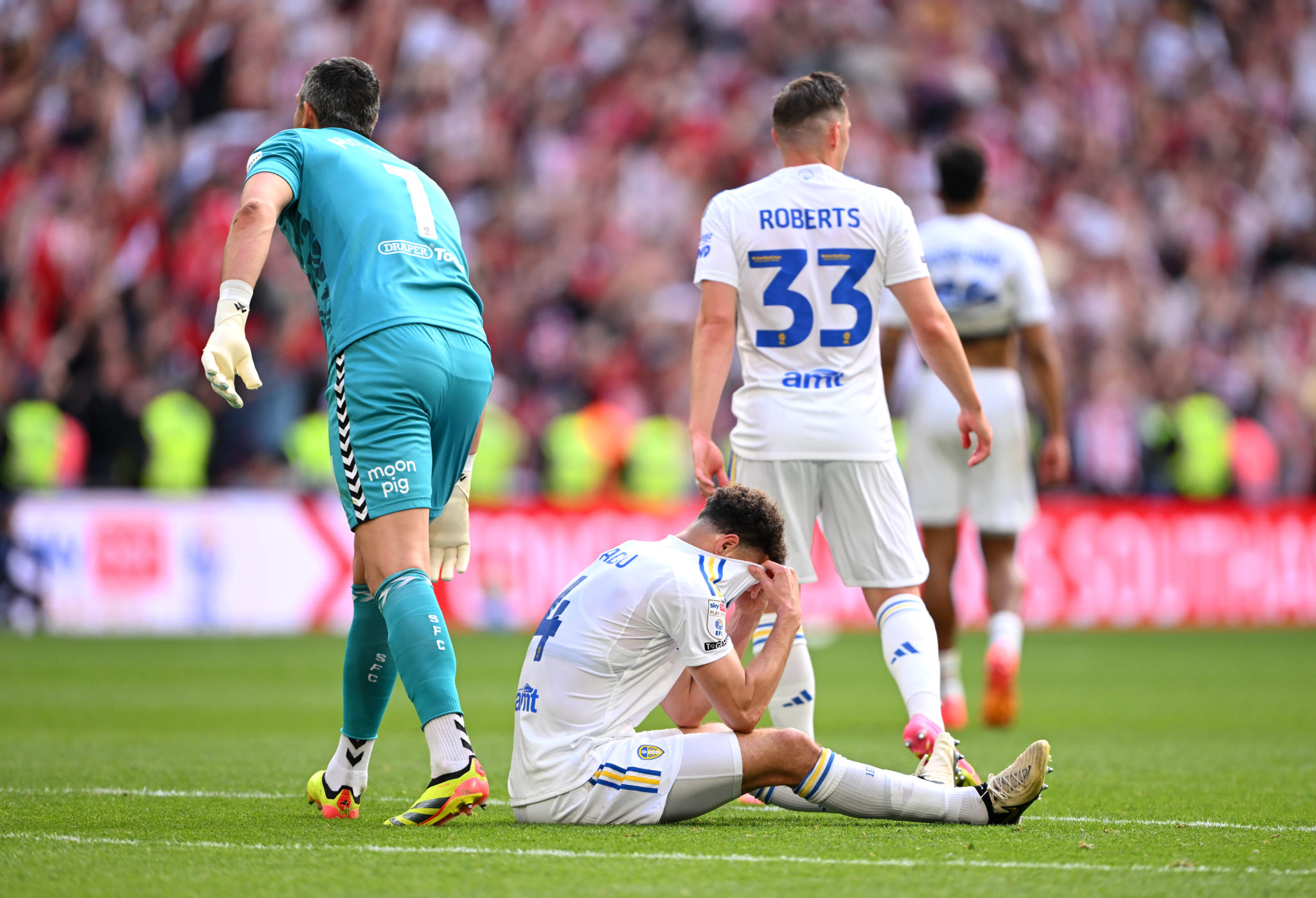 How much money Leeds United missed out on from Championship play-off ...