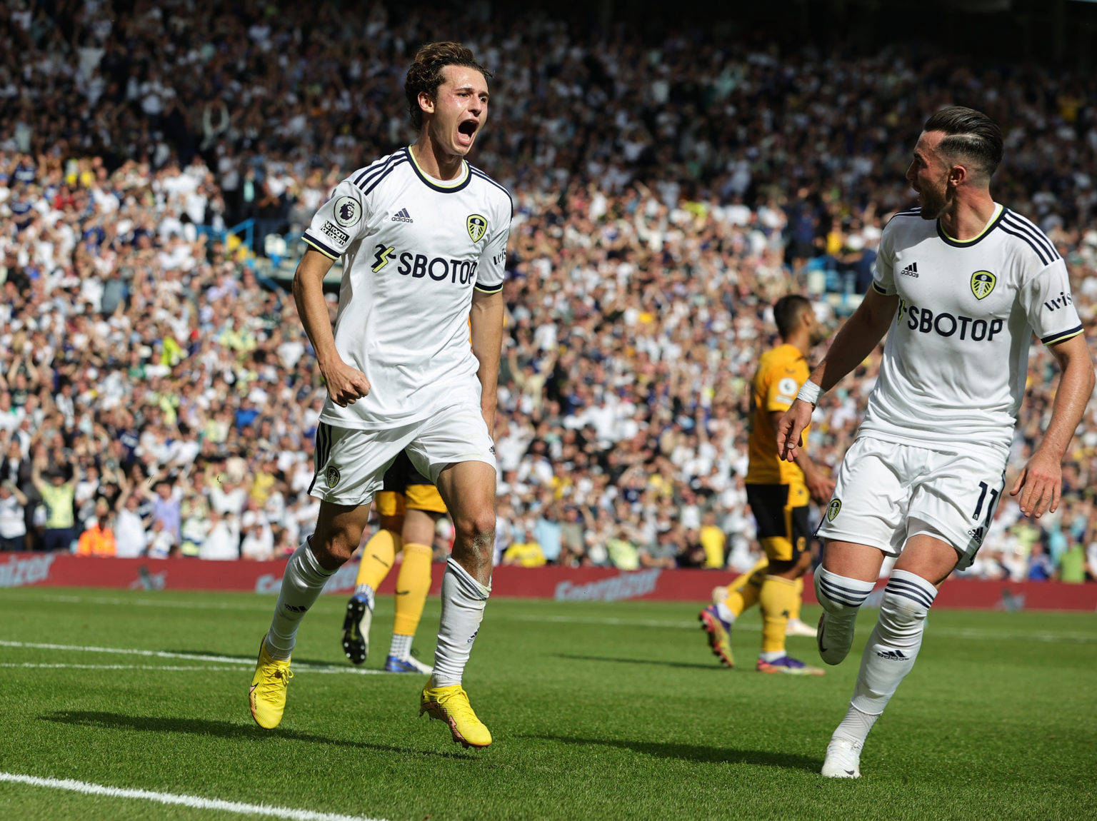 What squad numbers Brenden Aaronson could wear at Leeds United next ...