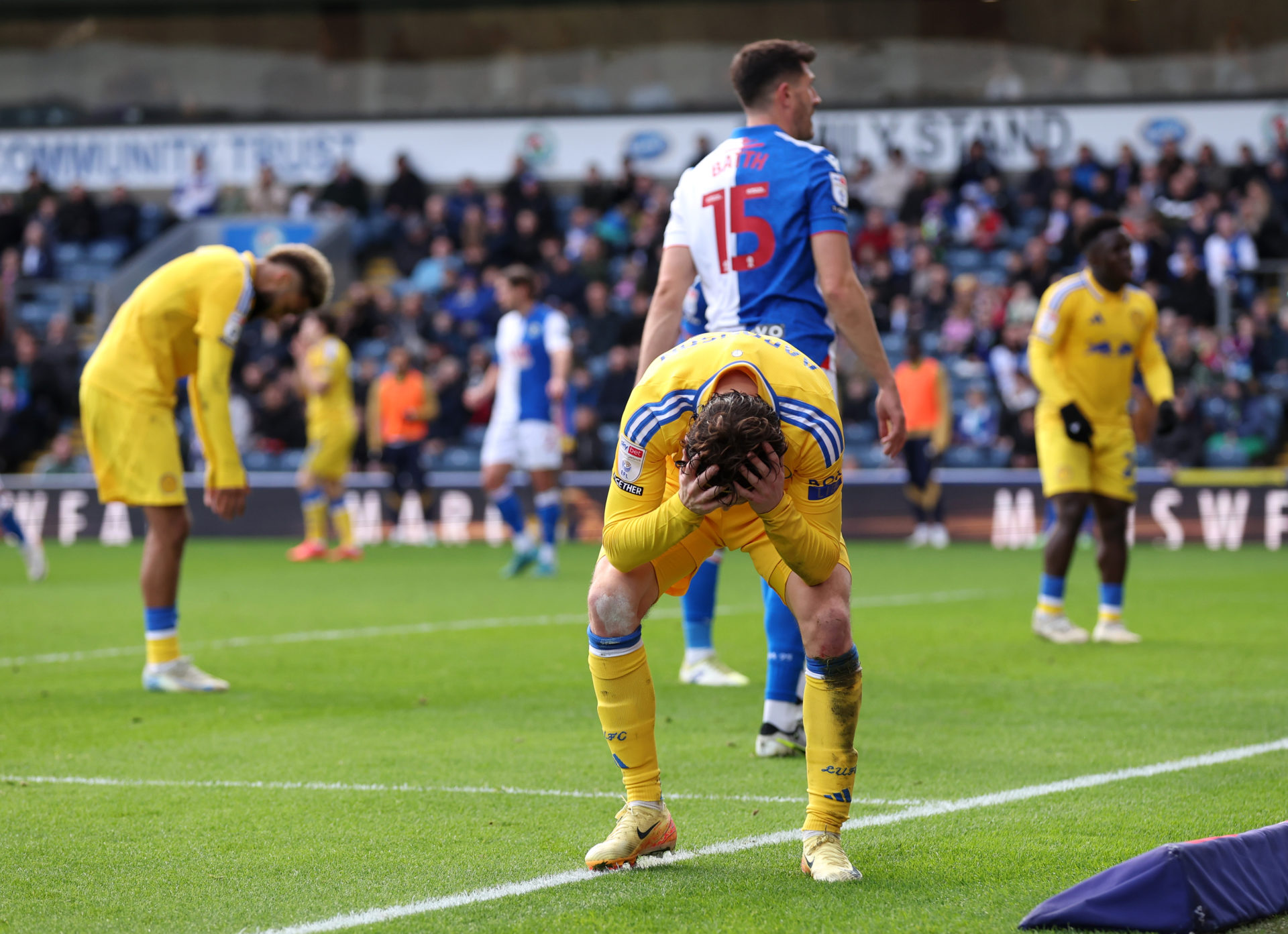 Five Premier League no.10's Leeds United could sign in January transfer ...