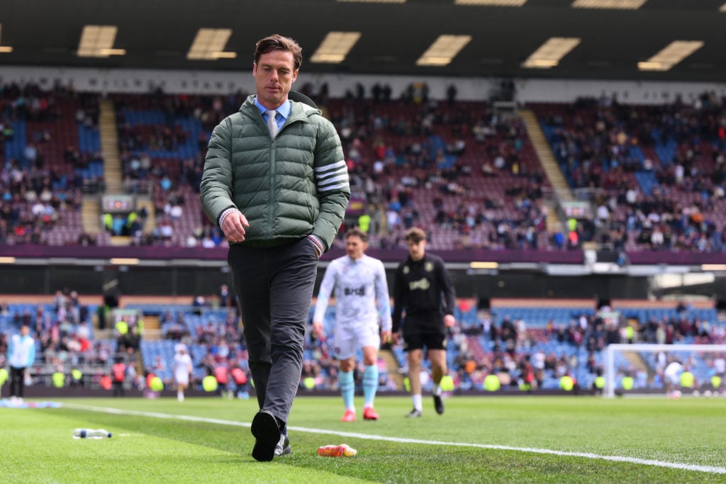 Paul Merson contradicts himself when giving Burnley v Leeds United ...