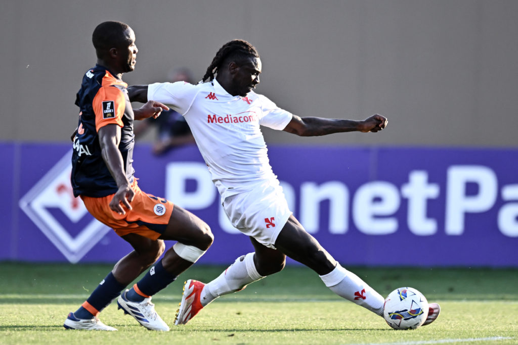 Sunderland table £4.25m bid for player on Leeds United's shortlist, he ...