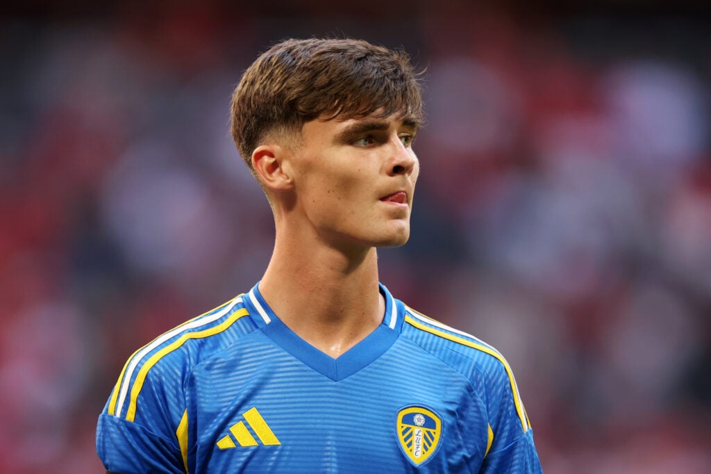 Midfielder returns to Leeds United as manager delivers brutal parting shot